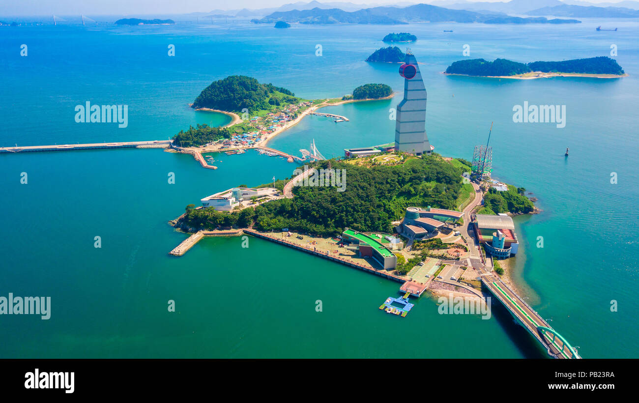 Changwon park hi-res stock photography and images - Alamy