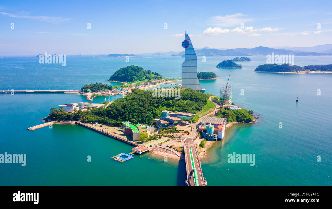 Changwon park hi-res stock photography and images - Alamy