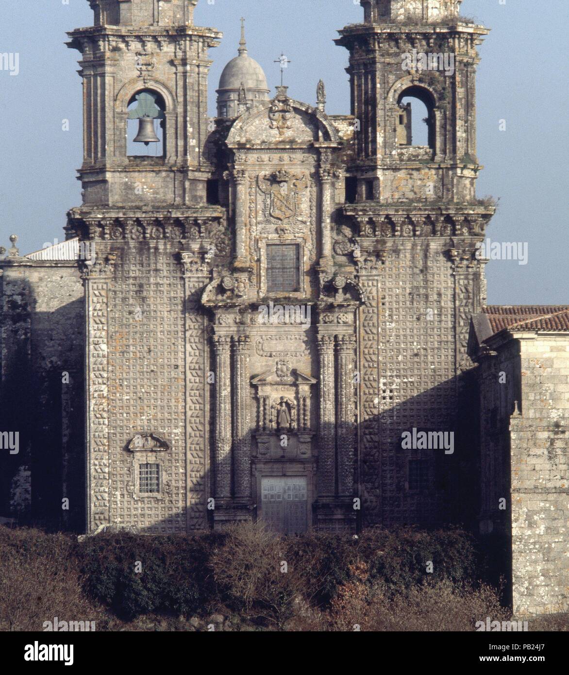 FACHADA DE DE IGLESIA. Location: MONASTERIO DE SOBRADO DE LOS MONJES ...
