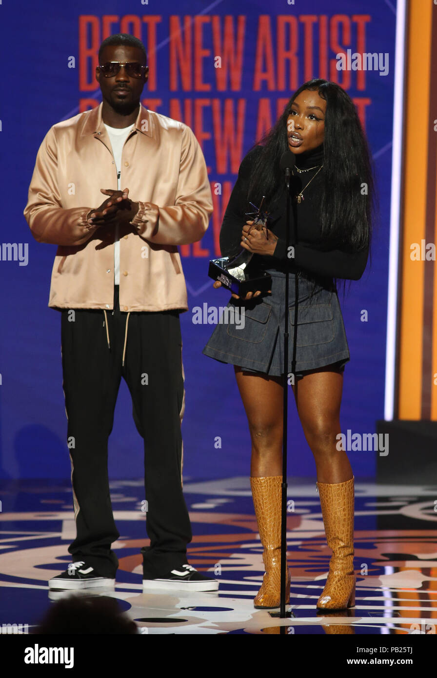 Solana imani rowe hi-res stock photography and images - Alamy