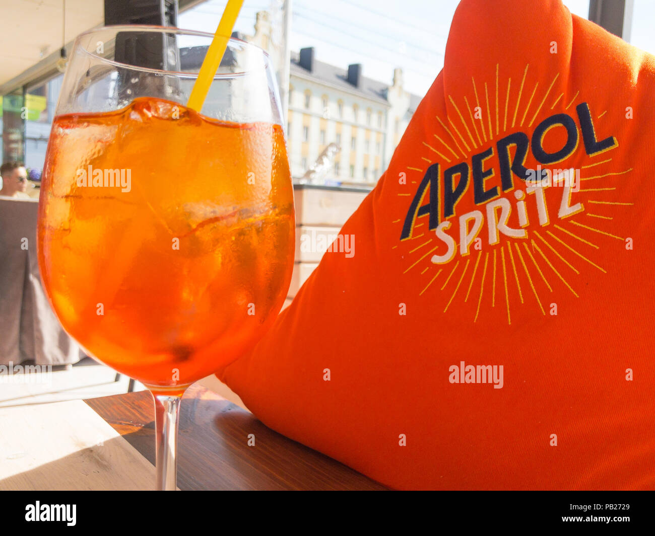 Full glass of Aperol Spritz cocktail Stock Photo - Alamy
