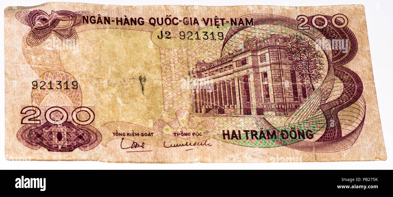 VELIKIE LUKI, RUSSIA - JULY 30, 2015: 200 dong bank note of South ...