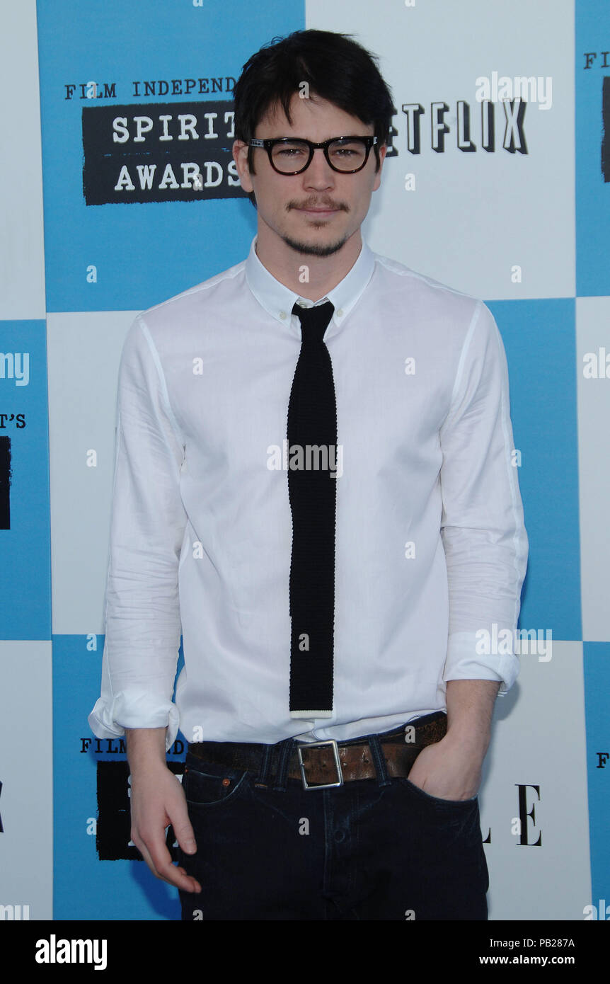 Josh Hartnett arriving at the Film Independent's 22th SPIRIT AWARDS in ...