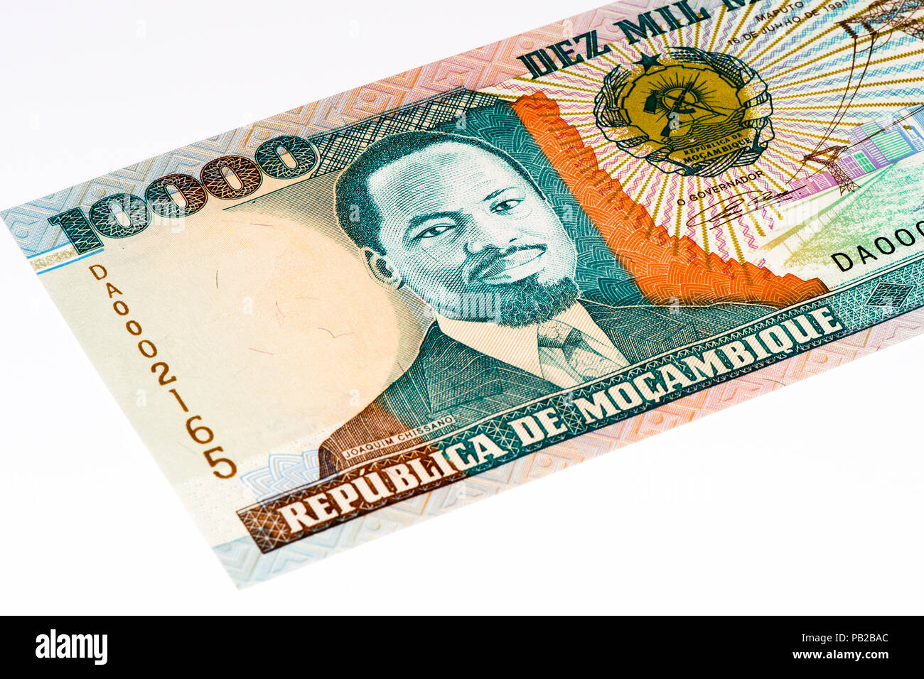 10000 Mozambican escudos bank note. Mozambican escudo is former ...