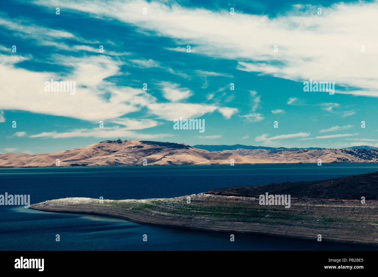 San Luis Reservoir, Merced County, California, USA Stock Photo - Alamy
