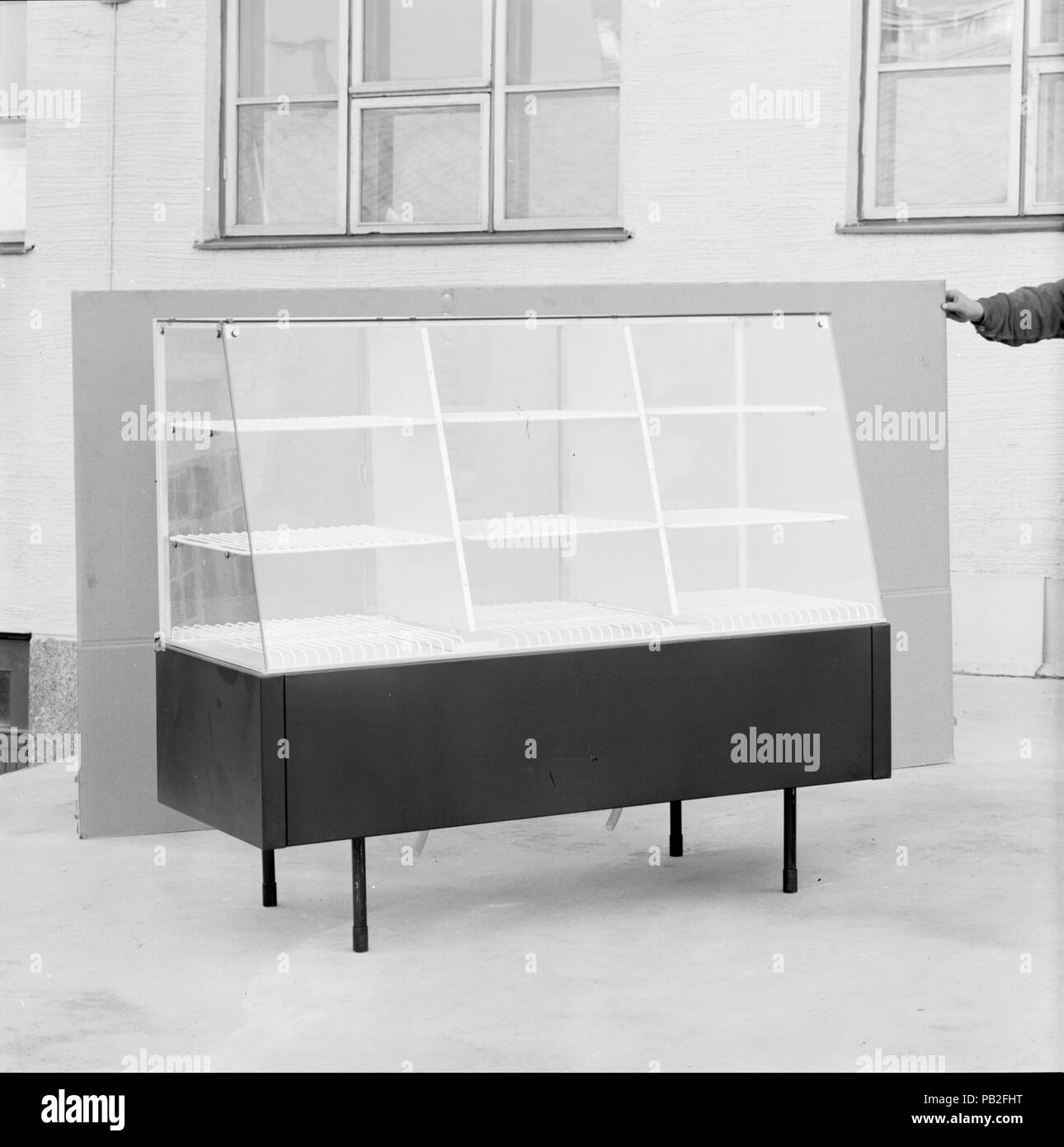 Modern Shop Display Cabinets