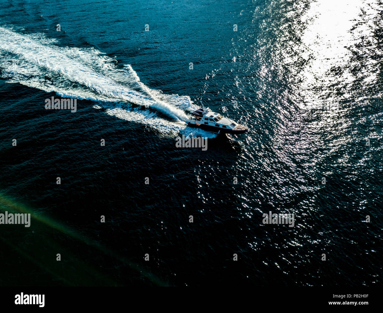 Fast Powerful Speedboat High Resolution Stock Photography and Images ...