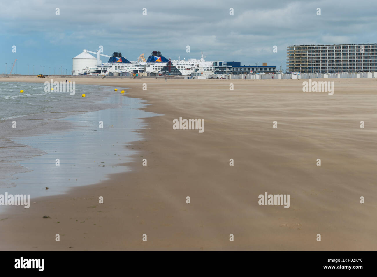 France calais beach hi-res stock photography and images - Alamy