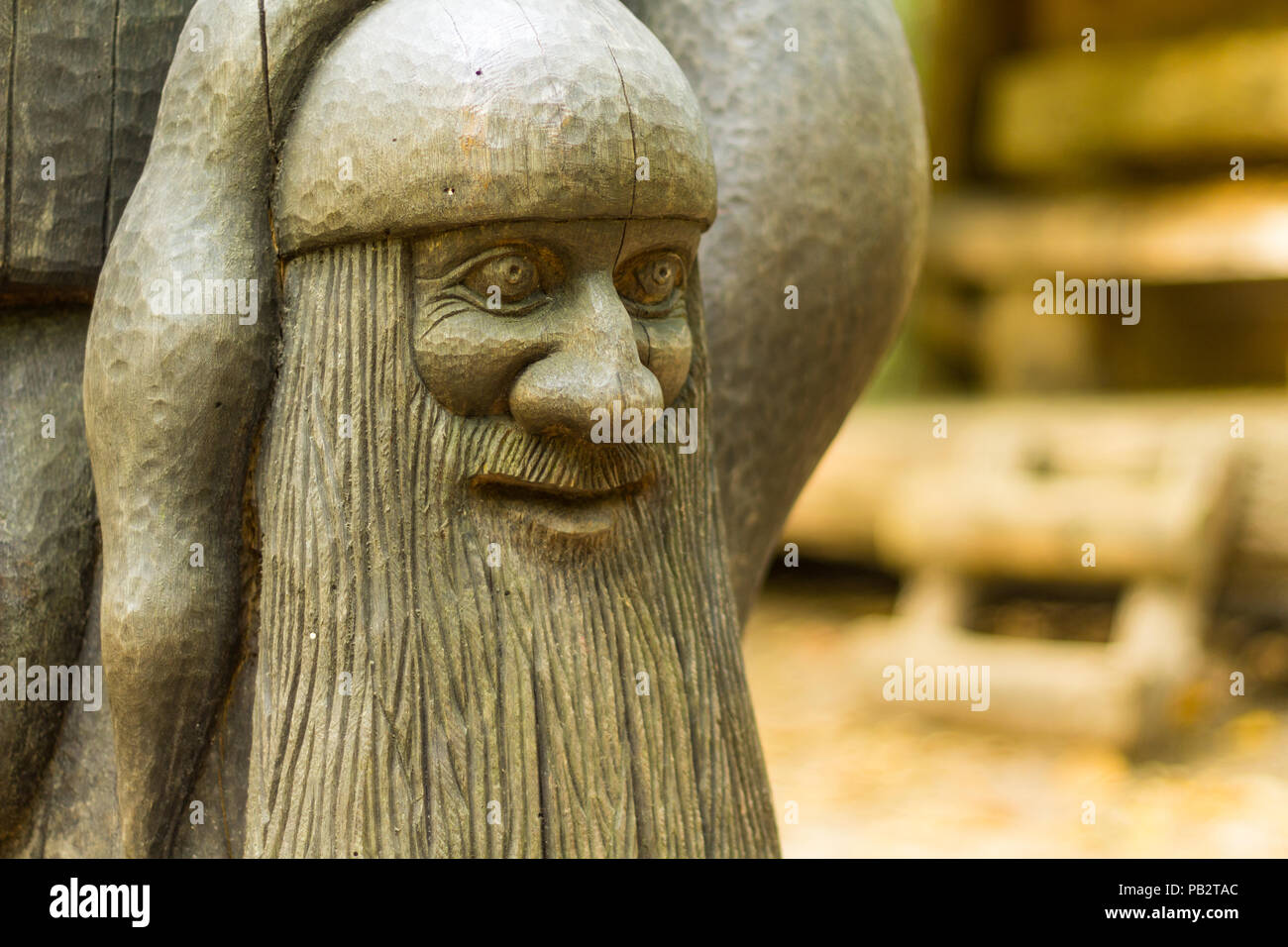 Wood carved tree human face hi-res stock photography and images - Alamy
