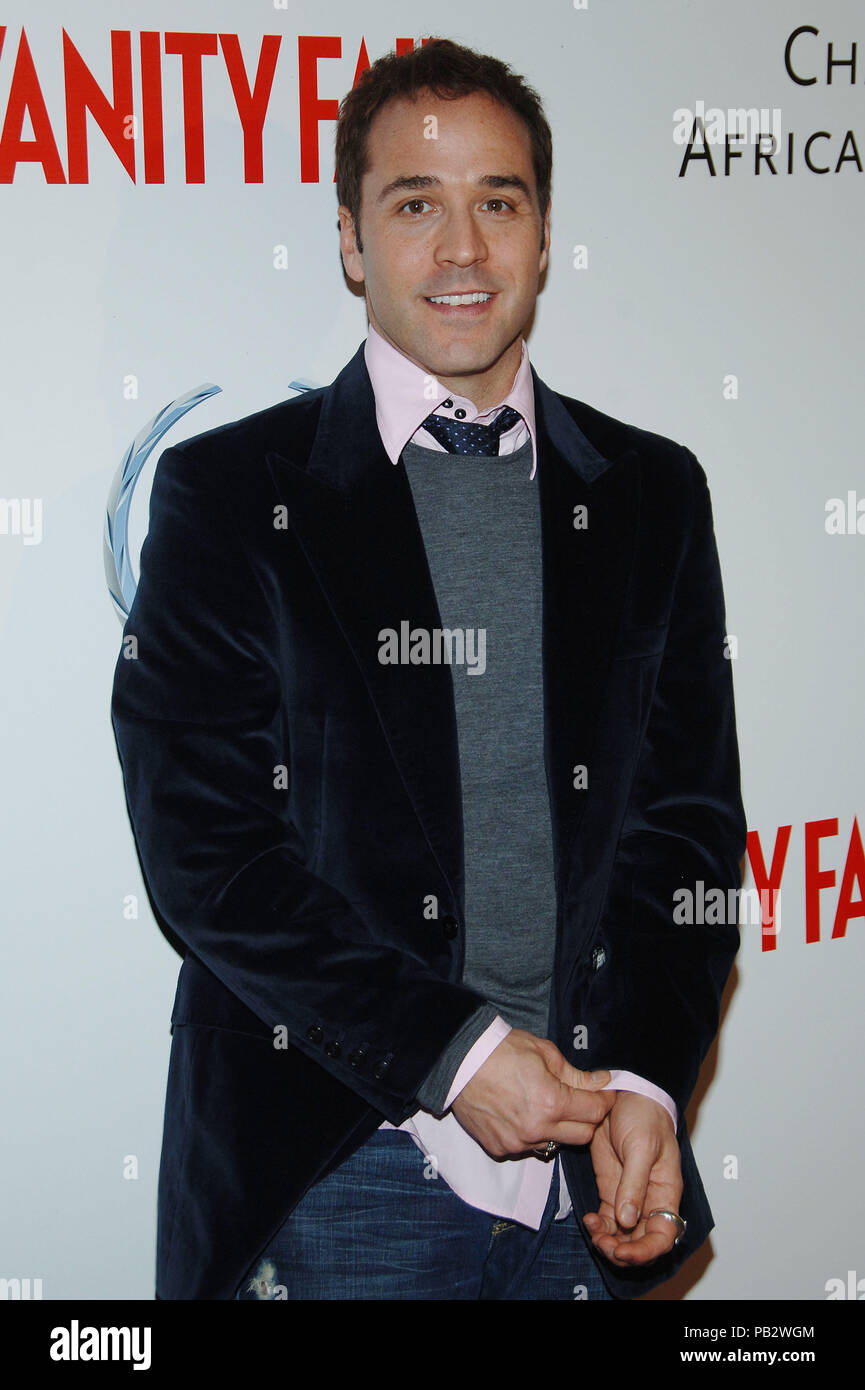 Jeremy Piven arriving at the Vanity Fair and Entertainment Industry ...