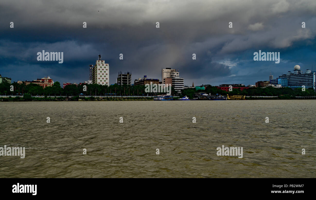 Kolkata Howrah Skyline Stock Photo - Alamy