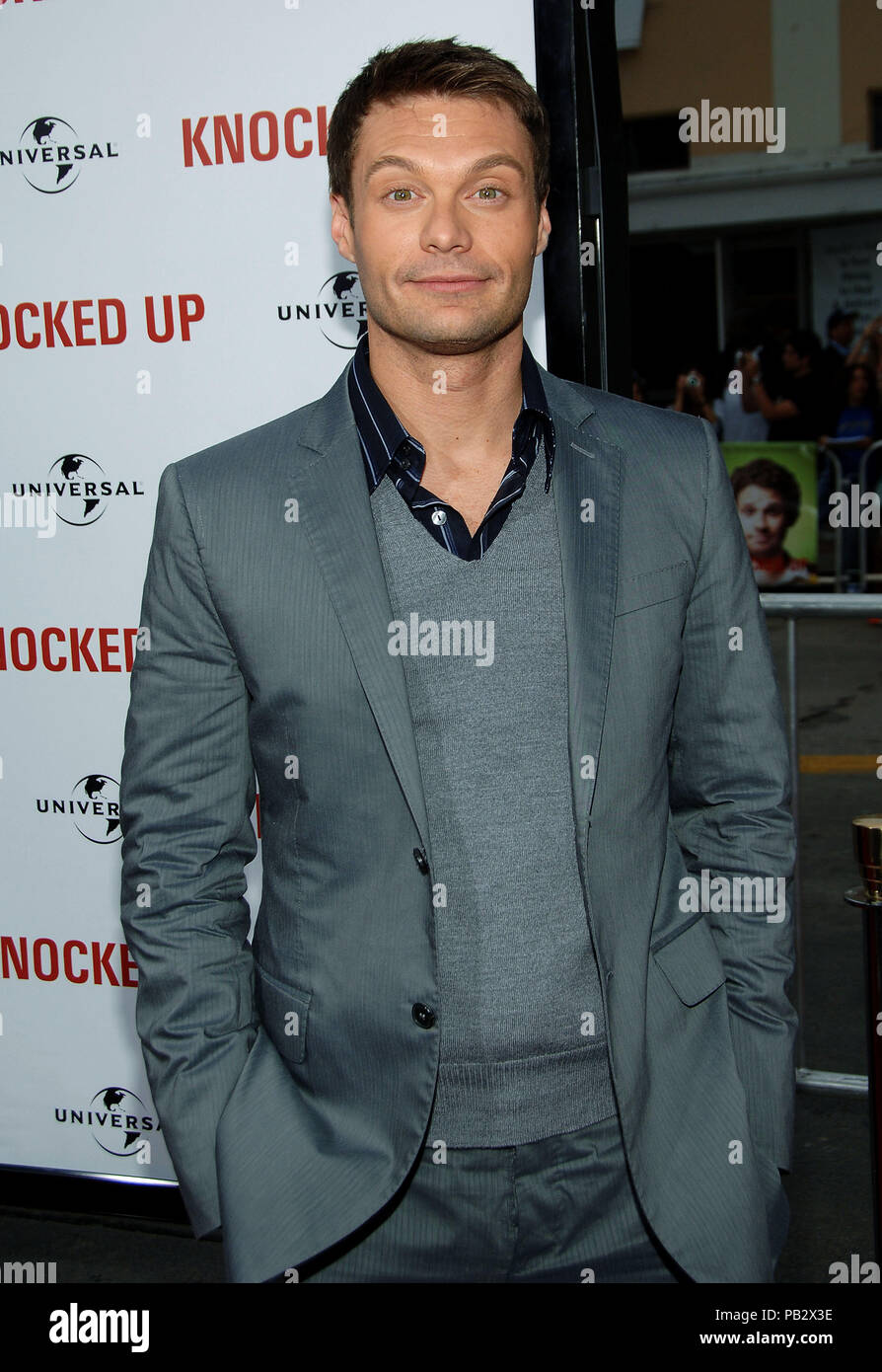 Ryan Seacrest arriving at KNOCKED UP Premire at the Westwood Village ...