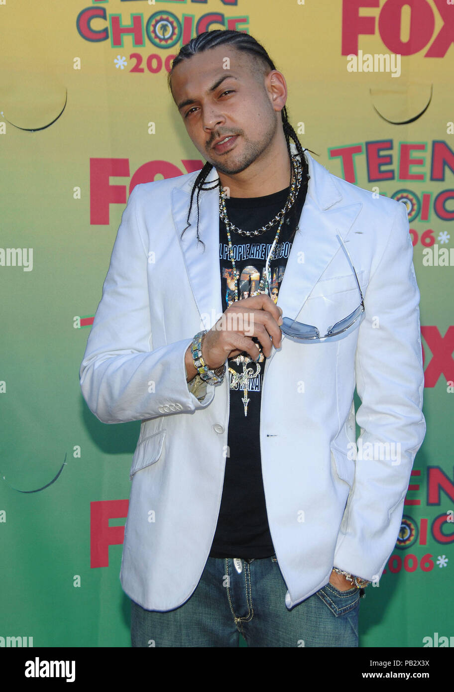 Sean Paul at the TEEN CHOICE Awards at the Universal Amphitheatre in ...