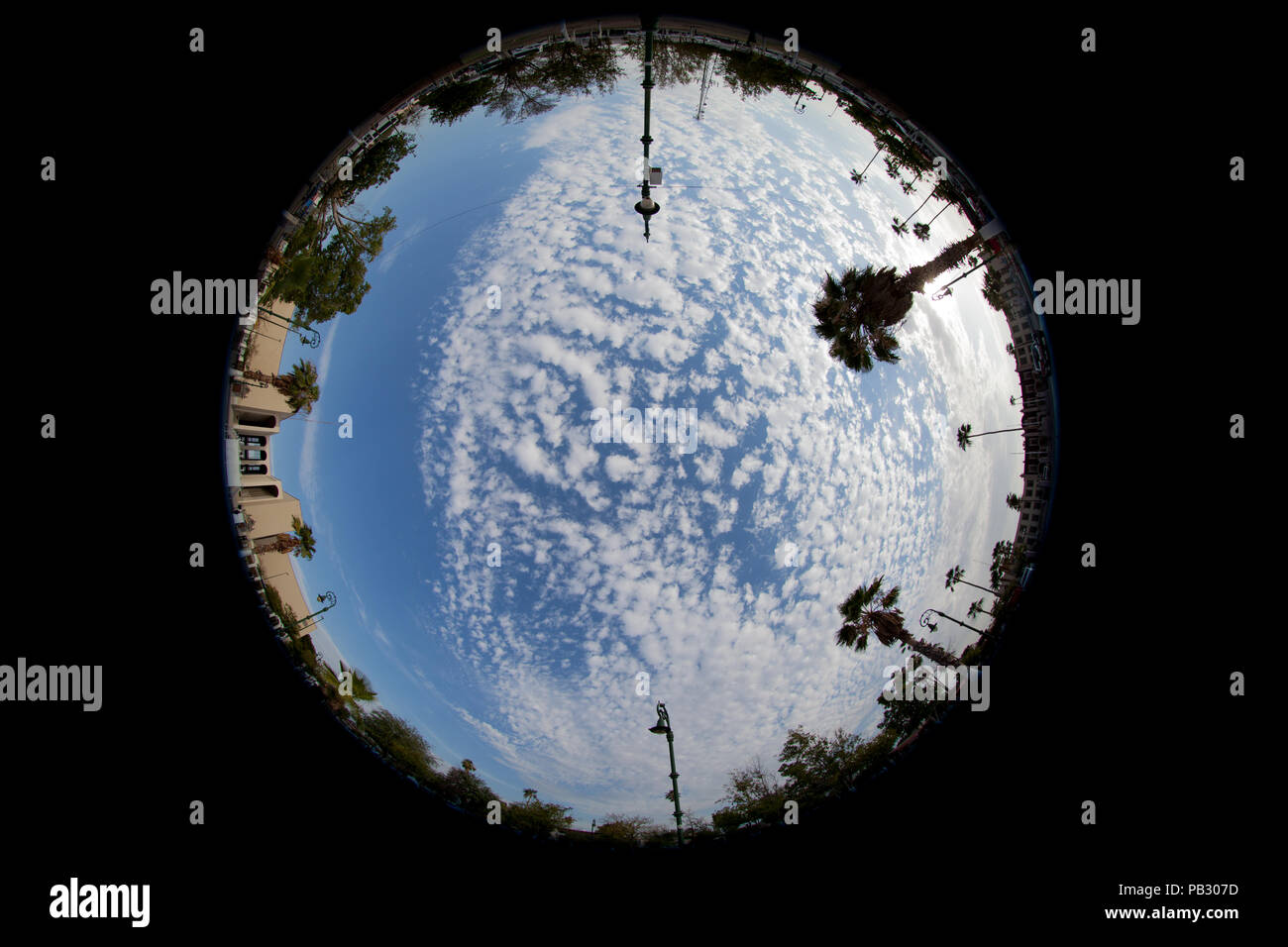 Rectory Building of the University of Sonora. Edificio de Rectoria de ...