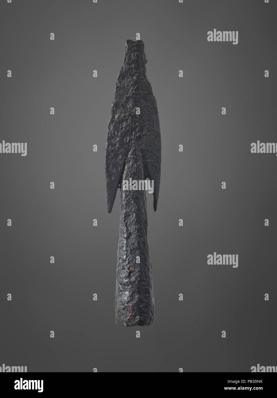 Arrow head, English, 11th to 15th centuries Stock Photo - Alamy
