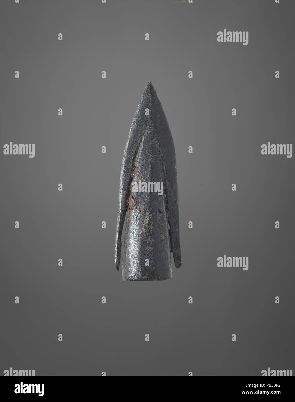 Artefact arrow head hi-res stock photography and images - Alamy