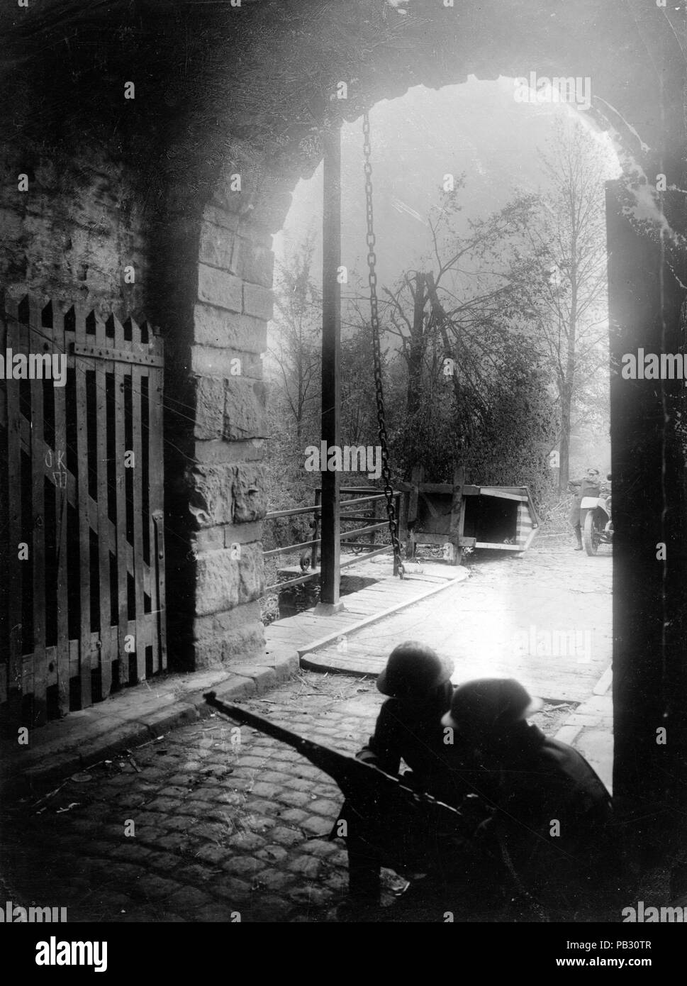 Official photograph taken on the British Western Front of soldiers in a ...