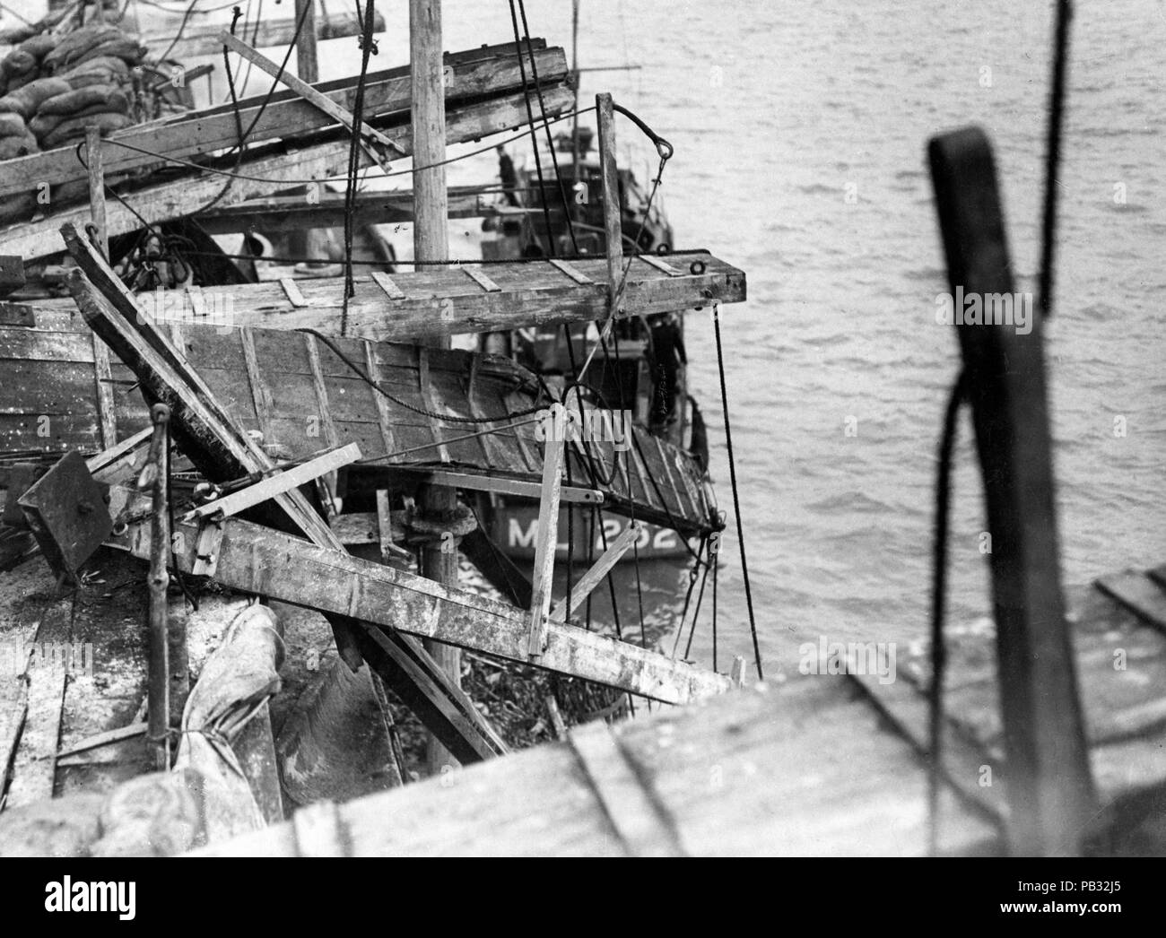 Military ship photograph hi-res stock photography and images - Alamy