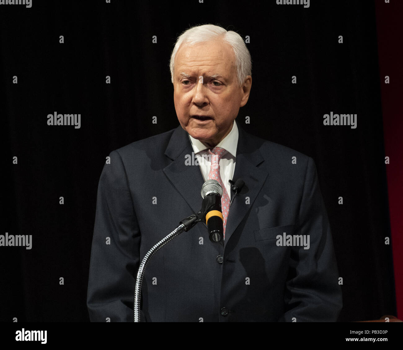 Orrin hatch 011 jpg hi-res stock photography and images - Alamy