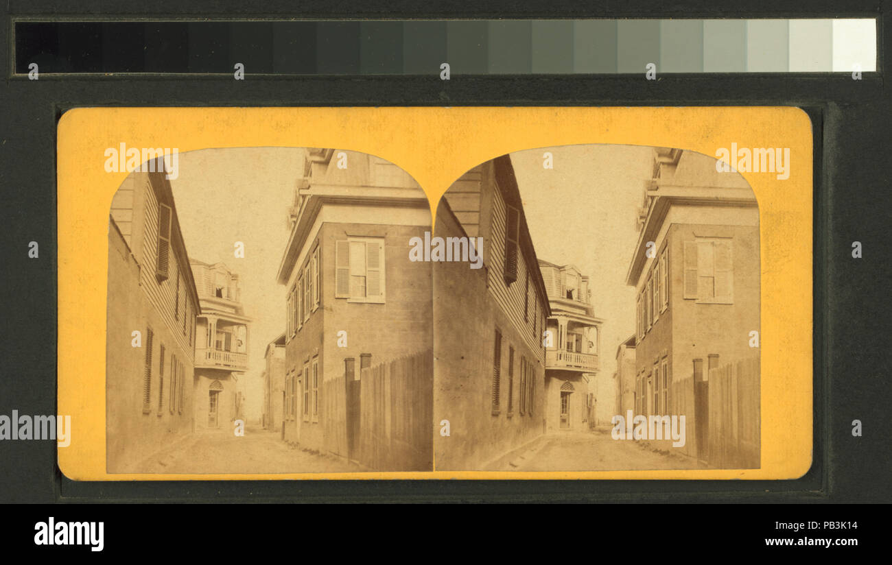 7 feet wide hi-res stock photography and images - Alamy