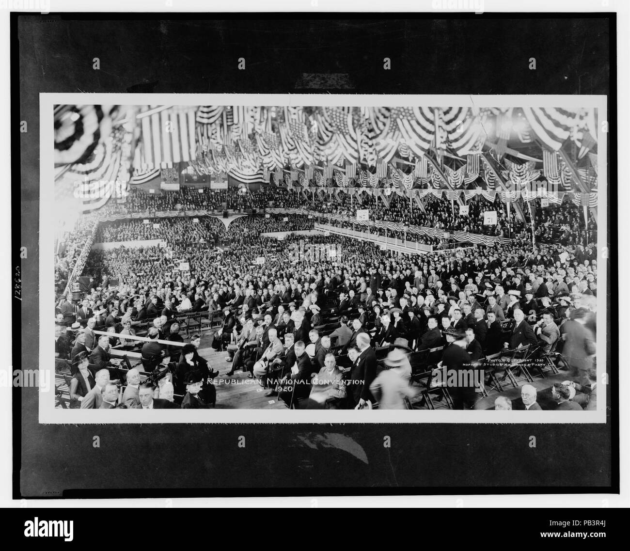 Republican presidential campaign Black and White Stock Photos & Images ...