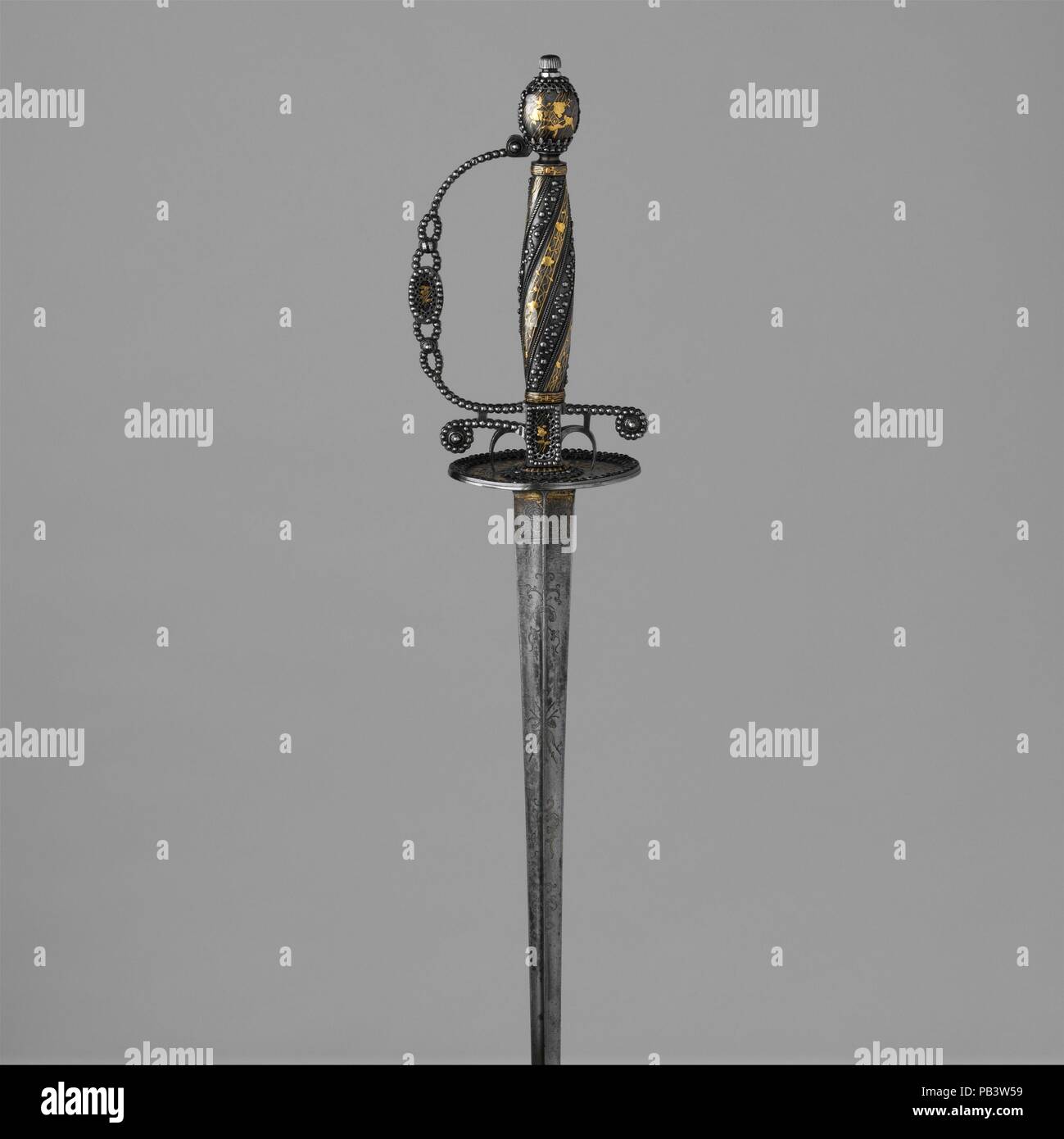 15 7 98 hi-res stock photography and images - Alamy