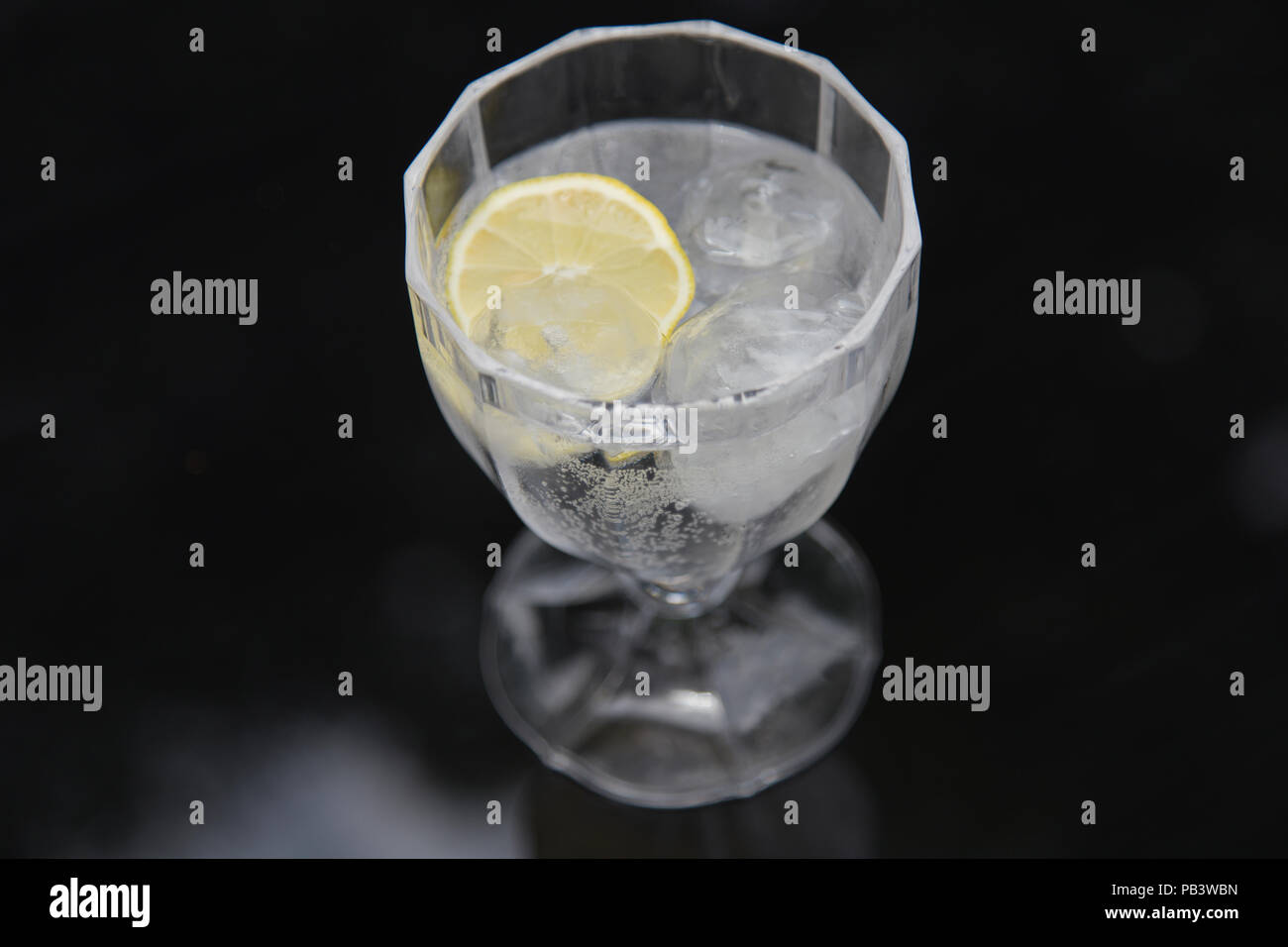 Still life of a glass of Gin & Tonic Stock Photo - Alamy