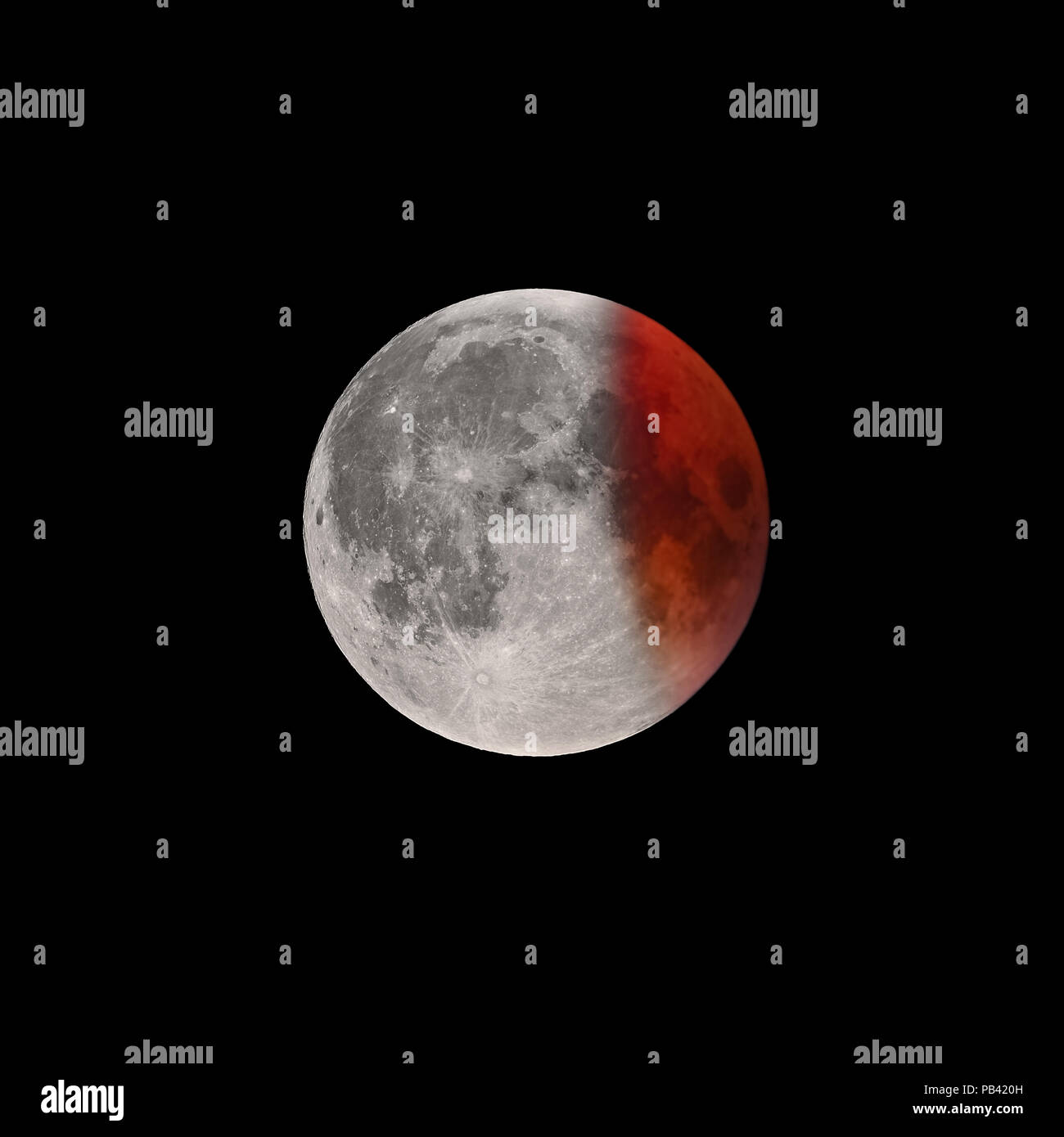 Total eclipse simulation hi-res stock photography and images - Alamy