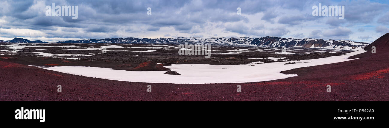 Caldera crater geology hi-res stock photography and images - Alamy