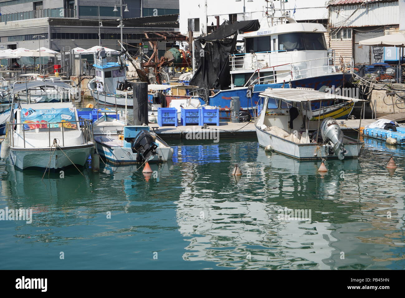 Worning colors hi-res stock photography and images - Alamy