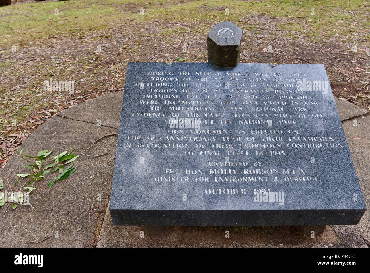 Plaque commemorating the second world war, Millstream falls national ...