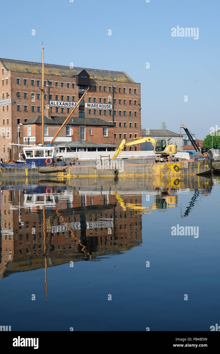 Canal dredger Riparian moored in Gloucester docks Stock Photo - Alamy