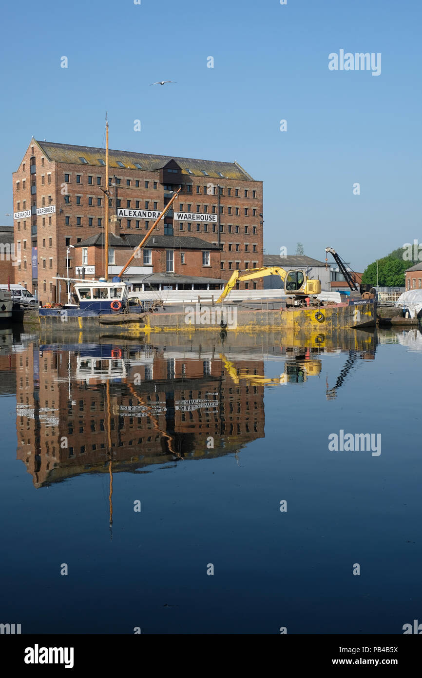 Canal dredger Riparian moored in Gloucester docks Stock Photo - Alamy
