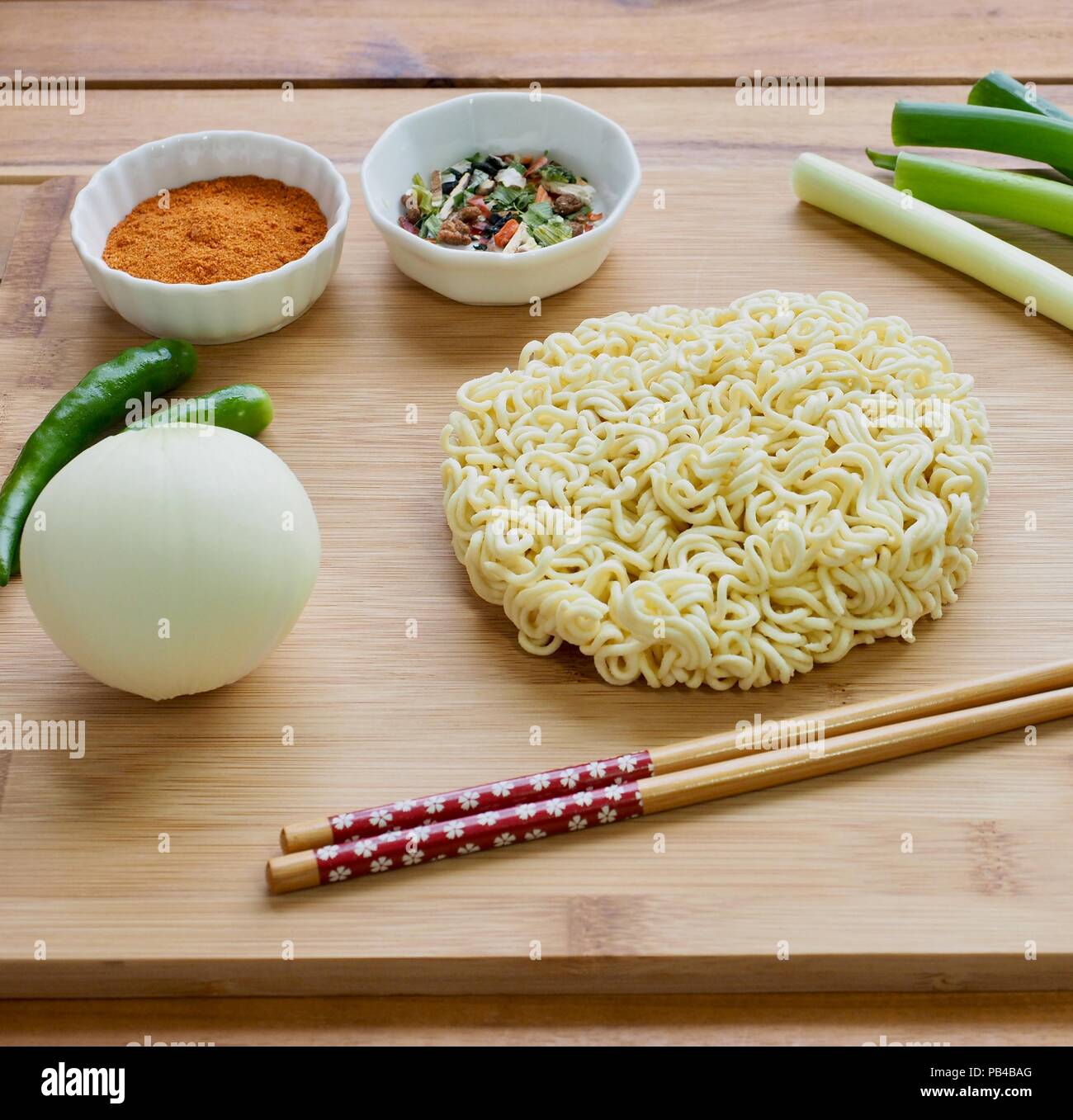 Asian food ramen, Instant Ramen Stock Photo - Alamy