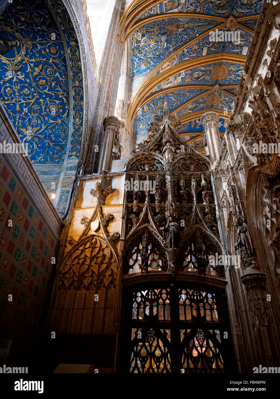 Albi Cathedral Interior High Resolution Stock Photography and Images ...