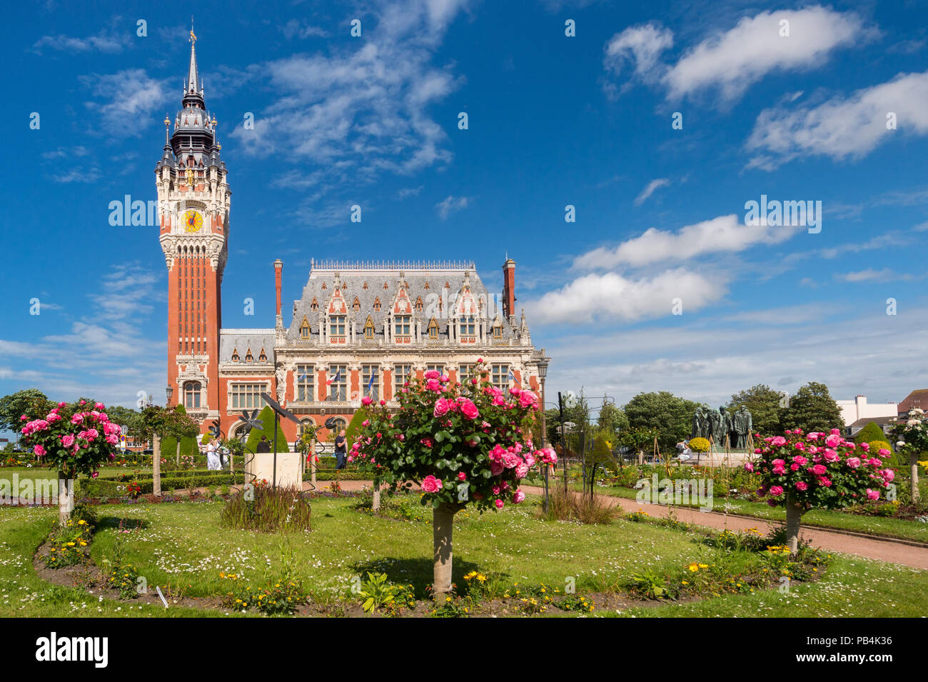 Calais france hotel de ville gardens hi-res stock photography and ...