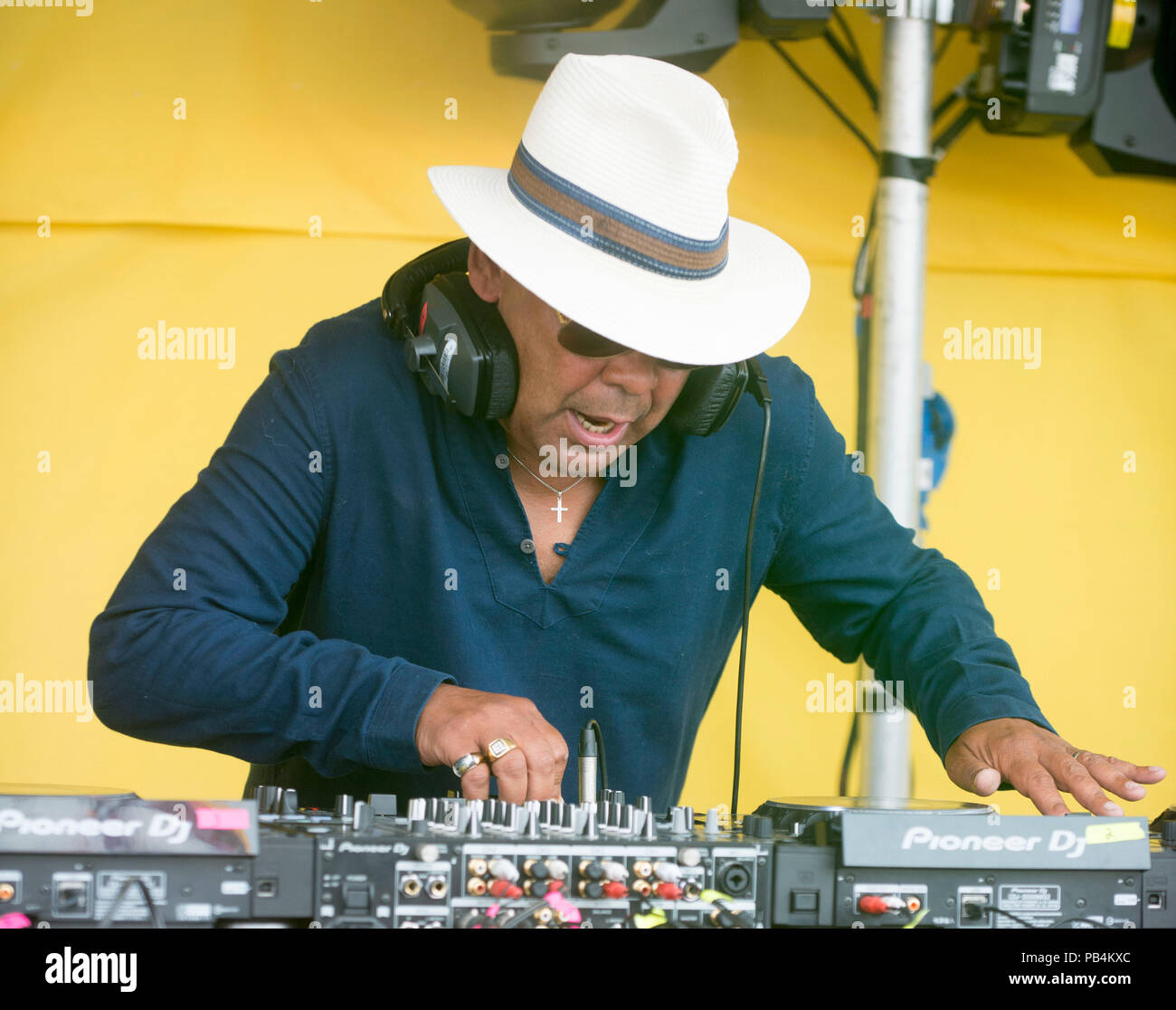 The craig charles funk and soul show hi-res stock photography and ...