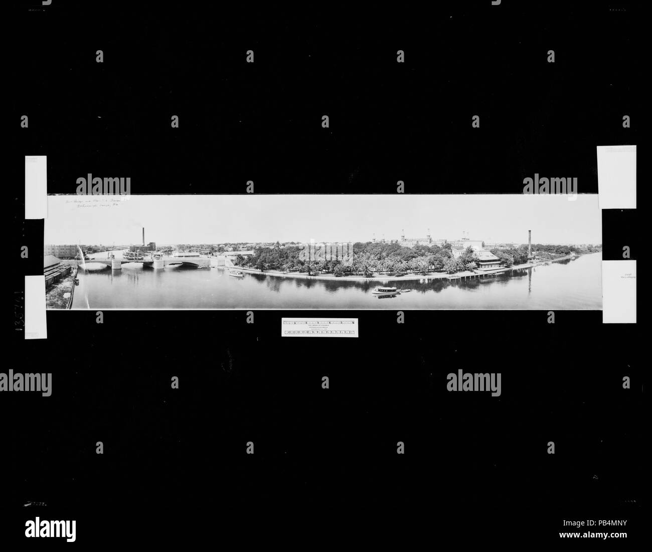 Park with plant Black and White Stock Photos & Images - Alamy