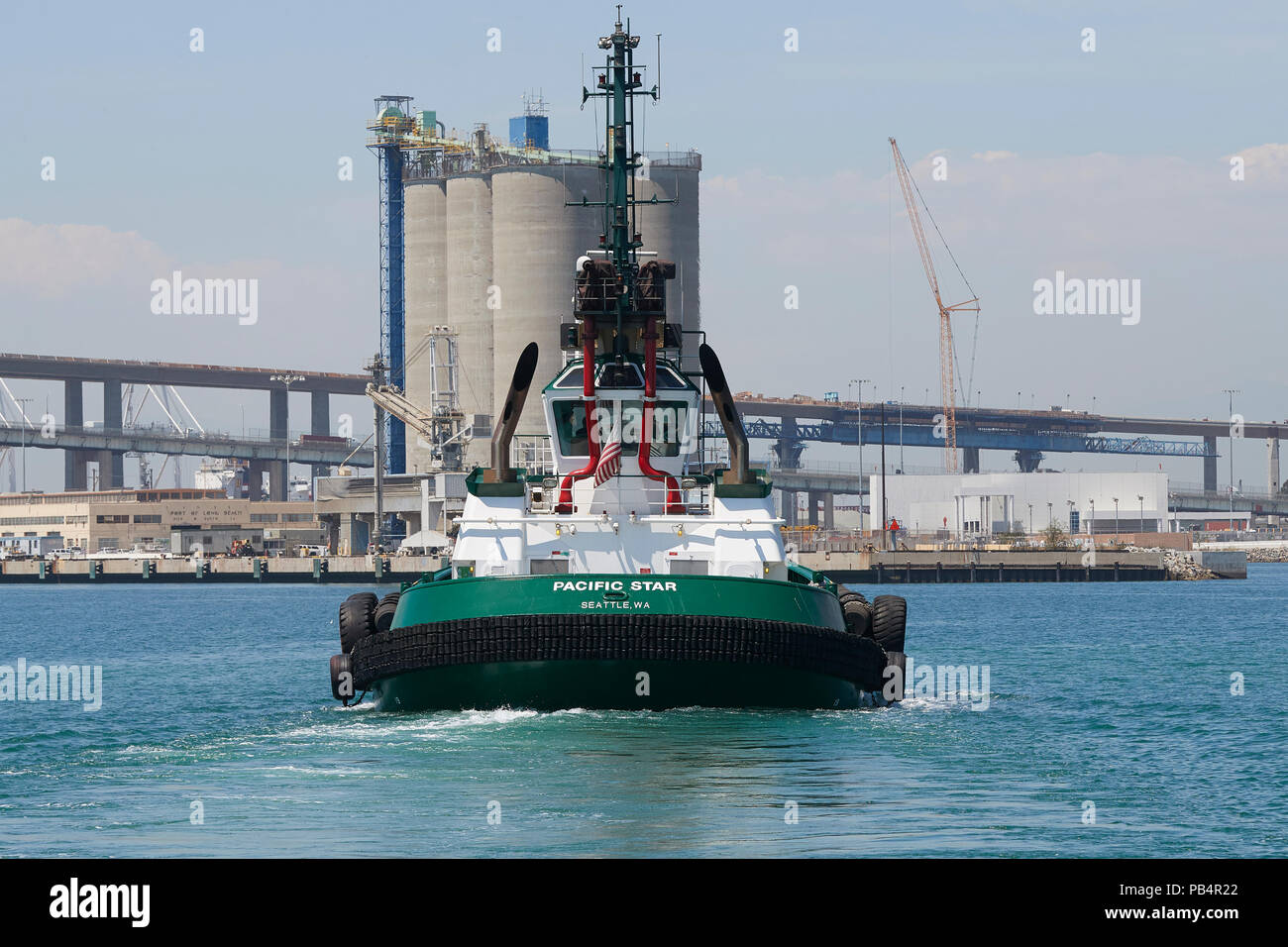 FOSS MARITIME Tugboat, PACIFIC STAR In The Long Beach Container ...