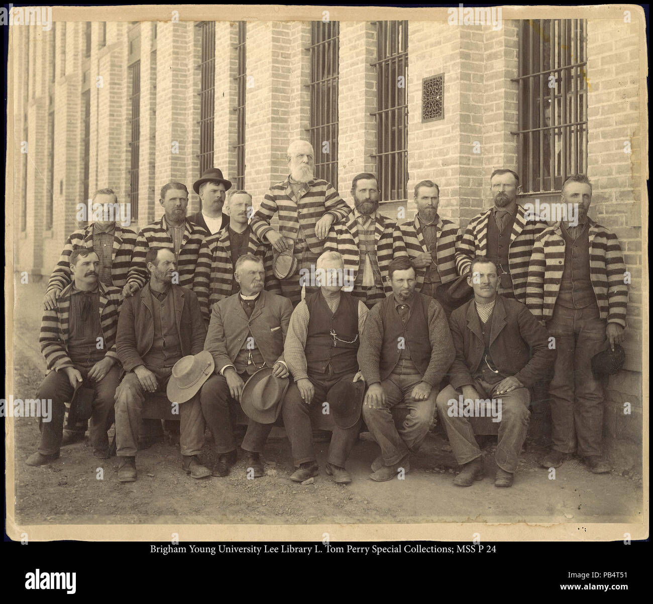 State prison hi-res stock photography and images - Alamy