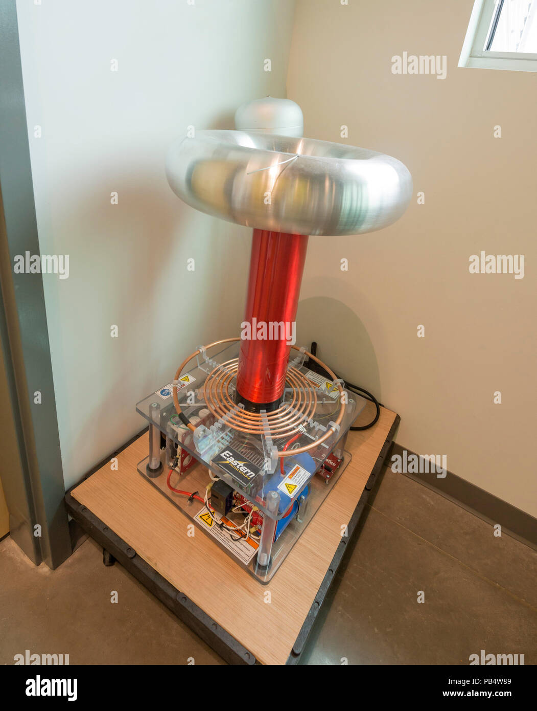 Museum of discovery and science florida hi-res stock photography and ...