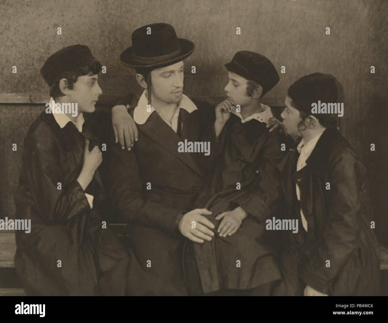 821 Jacob Kalich in Mezrach und Maarev, 1921 Stock Photo - Alamy
