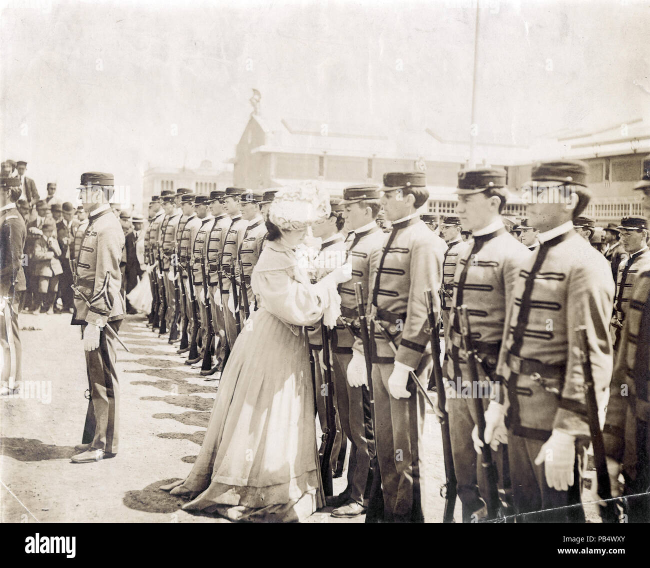 Galesburg hi-res stock photography and images - Alamy