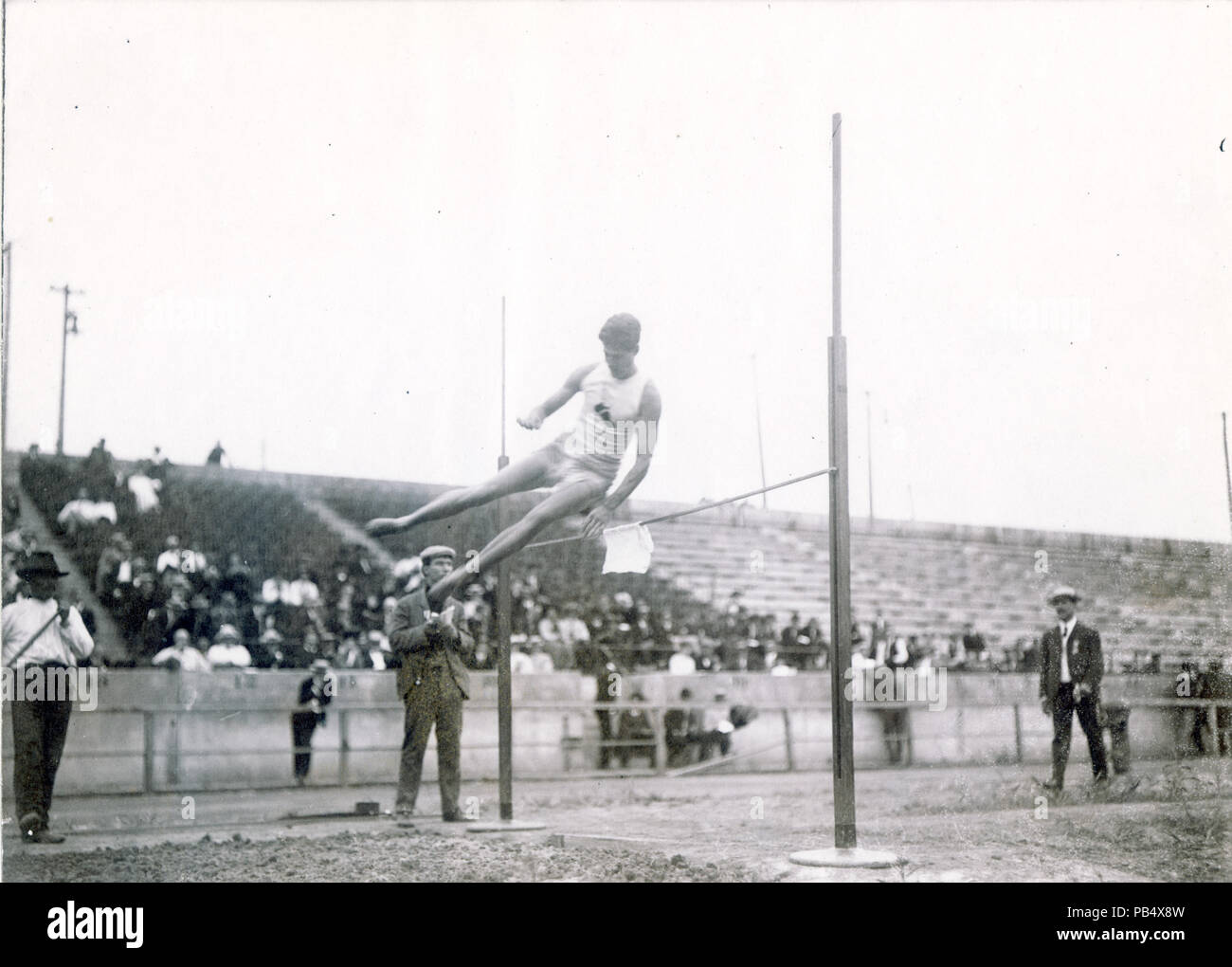 High jump competition hi-res stock photography and images - Alamy