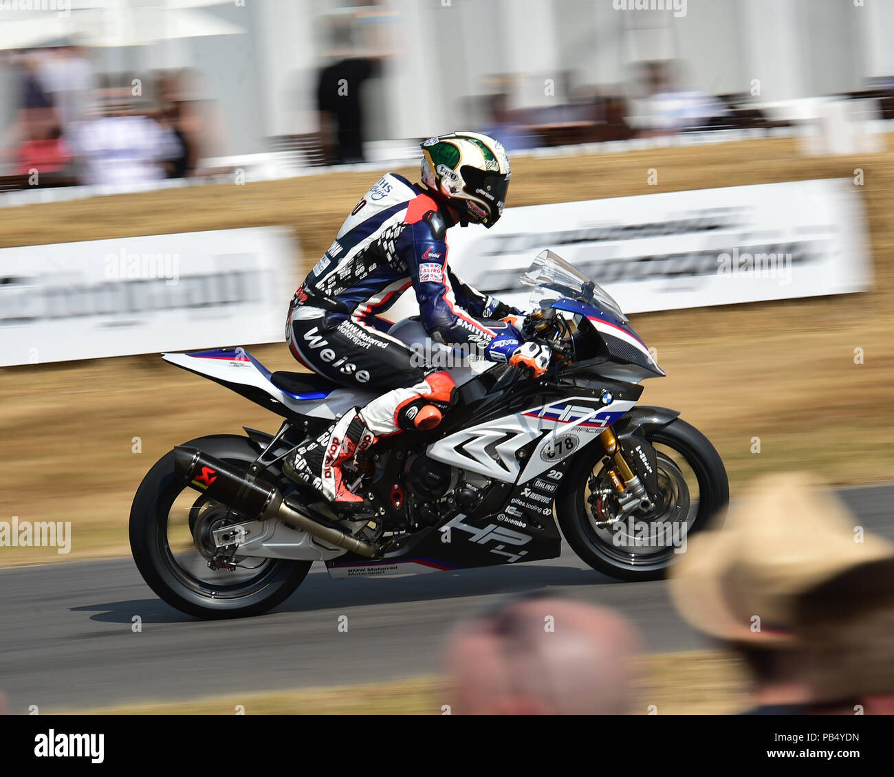 John Hogan, Michael Mann, Michael Neeves, Marc Potter, Carl Stevens ...