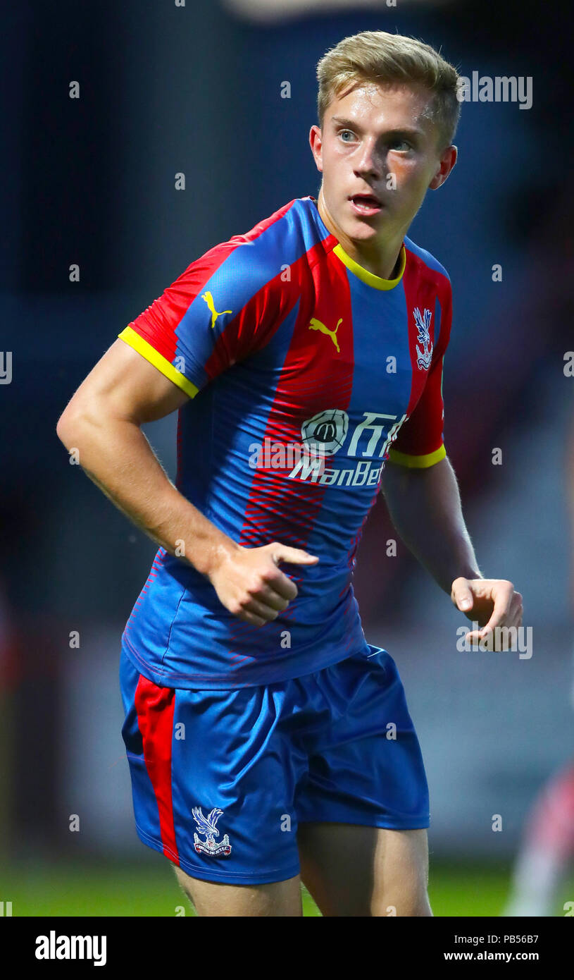 Half length mid top pre match hi-res stock photography and images - Alamy