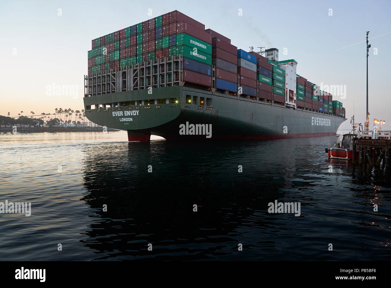 Evergreen Container Ship High Resolution Stock Photography and Images ...