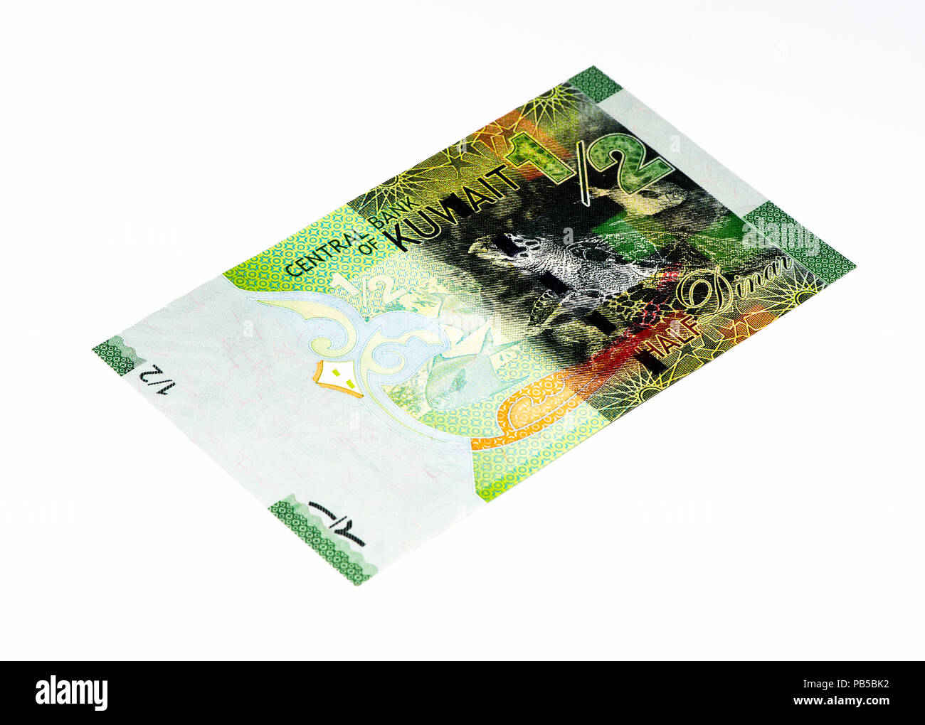 0 5 kuwaiti dinar bank note hi-res stock photography and images - Alamy