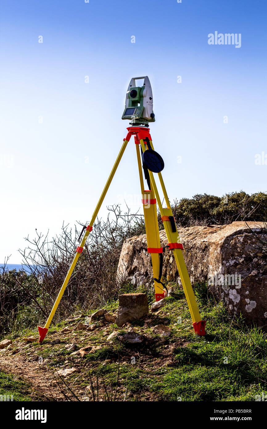 Survey Instrument geodetic device, Total Station Stock Photo - Alamy