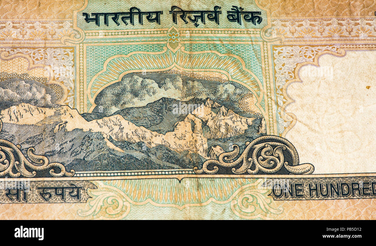 100 rupees mark hi-res stock photography and images - Alamy